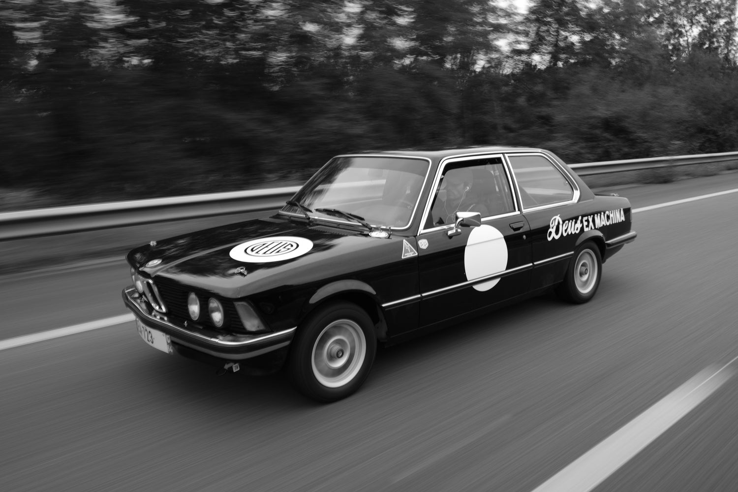 A DAY AT NOGARO RACE TRACK – Deus Ex Machina Europe