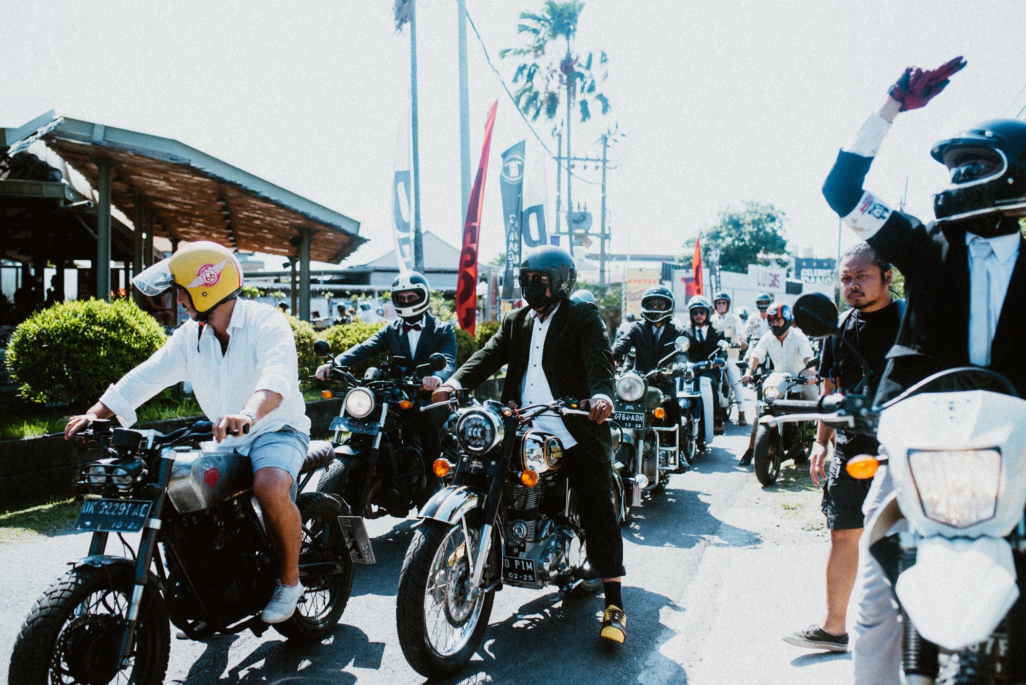 DGR 2022 - From home to the hills and back, Bali Style – Deus Ex ...