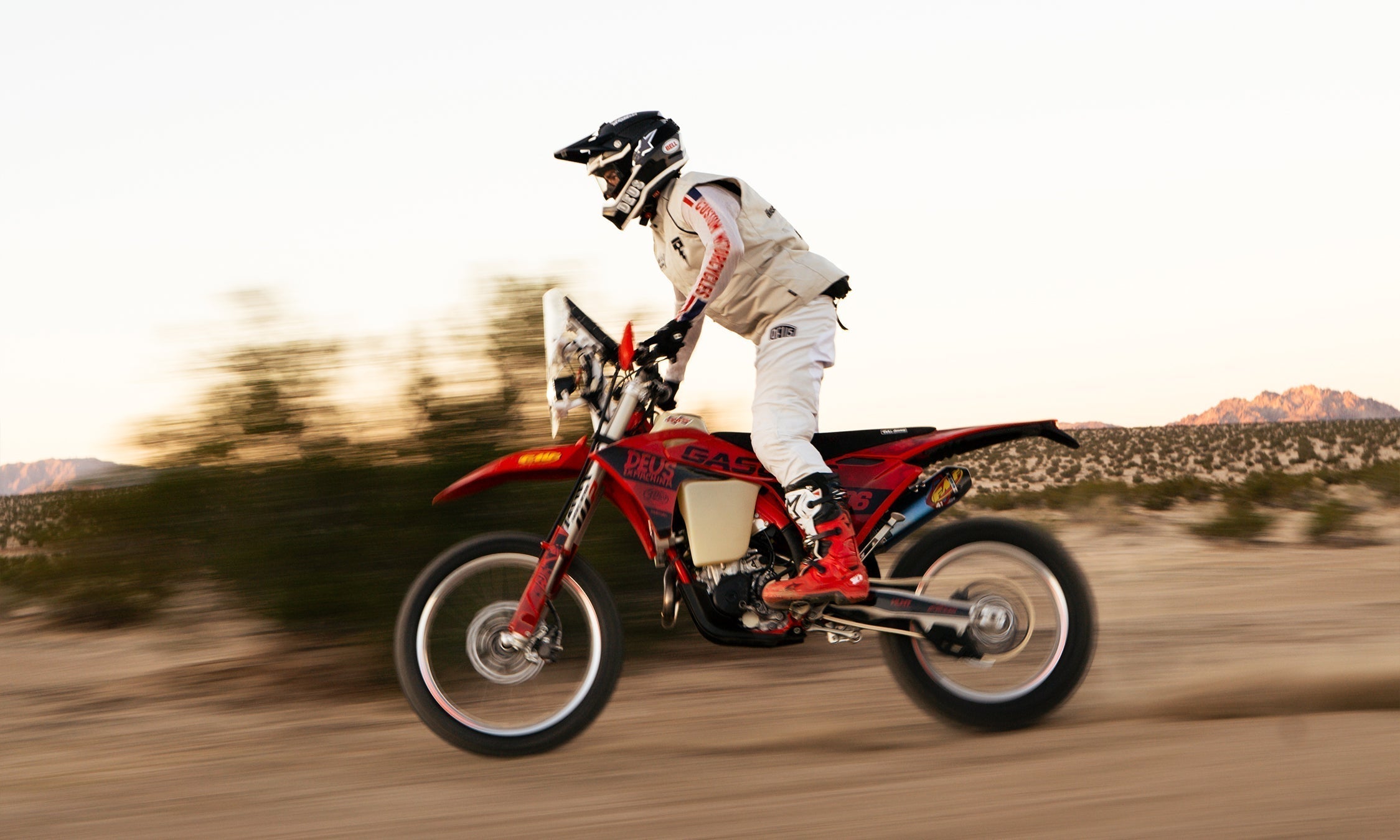 Monte Forrest, monte. – Deus Ex Machina Europe