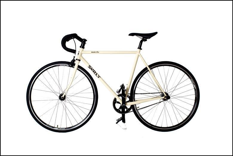 Sleek new fixed gears hit the showroom floor – Deus Ex Machina Europe