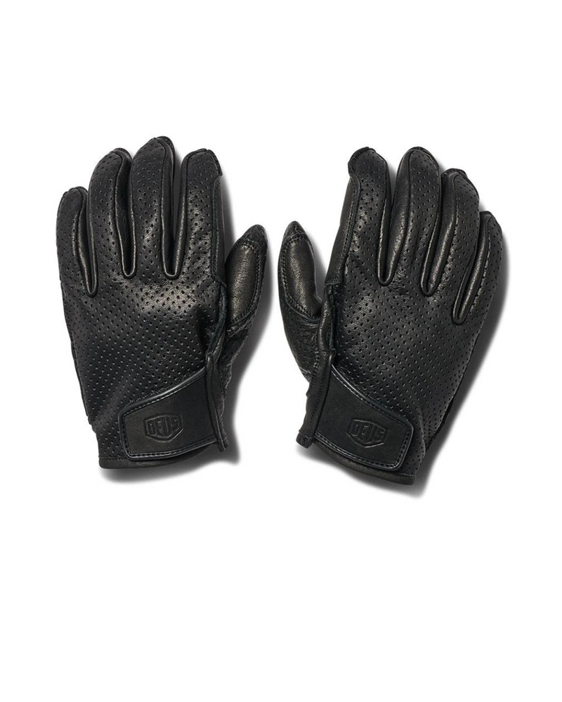 Gloves – Deus Ex Machina Europe